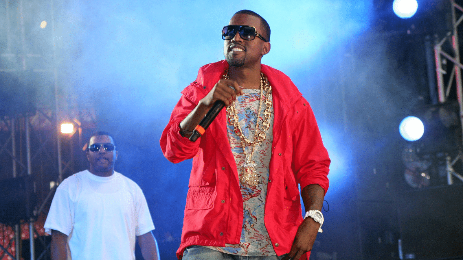 Faith in Fame: 12 Christian Stars Shining Bright in Hollywood